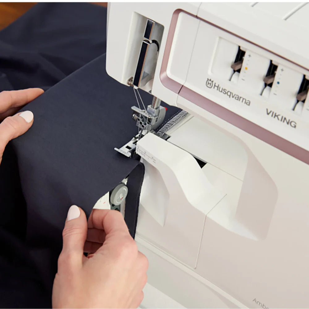 Husqvarna Viking Amber Air S 500 Coverlock Machine | Air Threading NZ